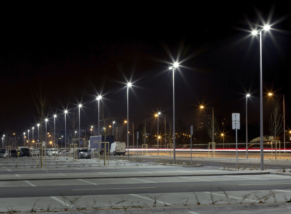 LED Solutions for Parking Lots - Hitechled