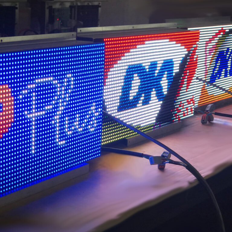 Full color LED panel - Hitechled
